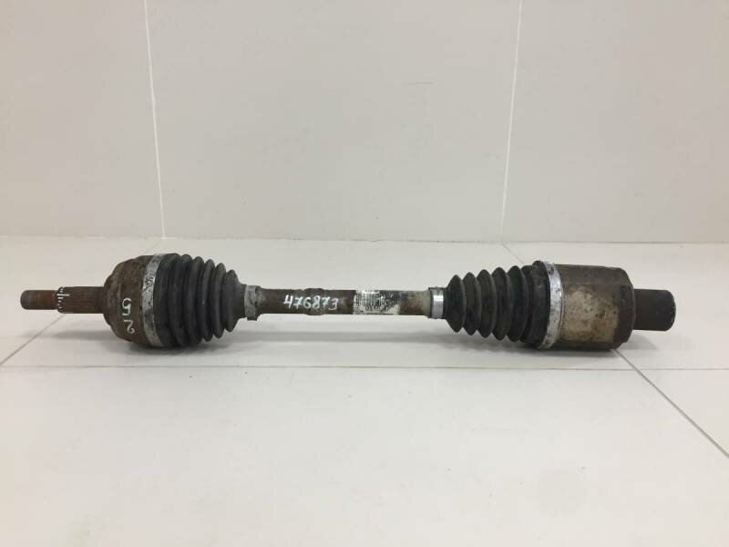 Привод передний правый Renault Duster 2012 кат.номер: 391001162R