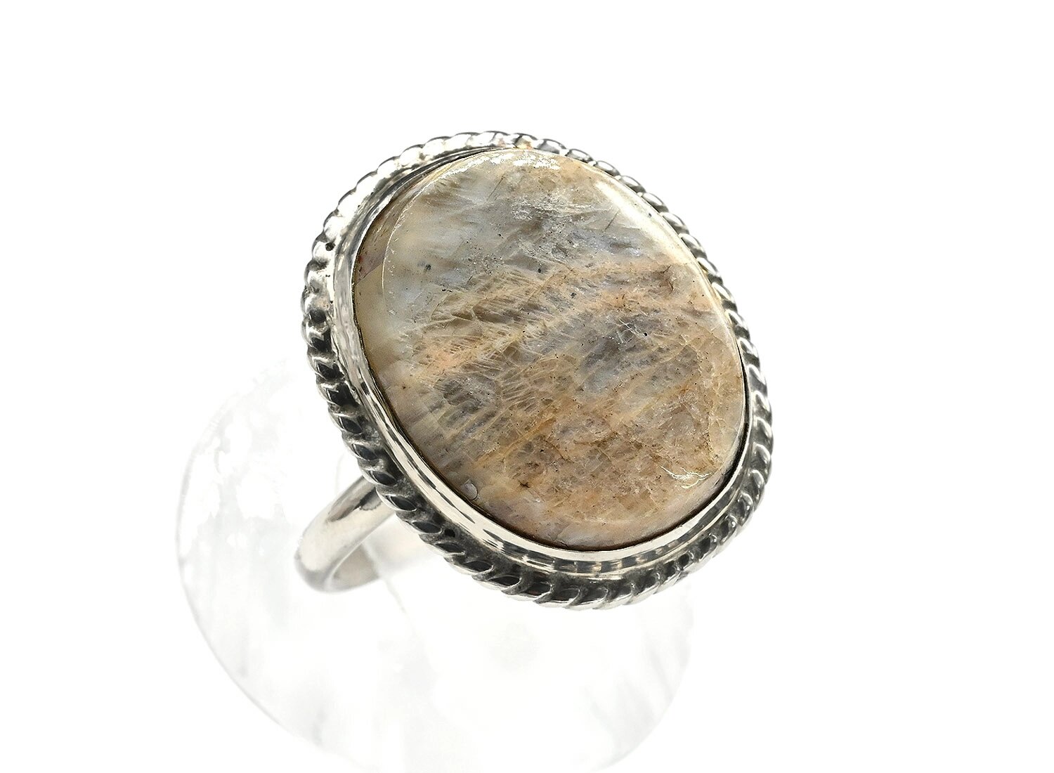 Кольцо, лунный камень, беломорит