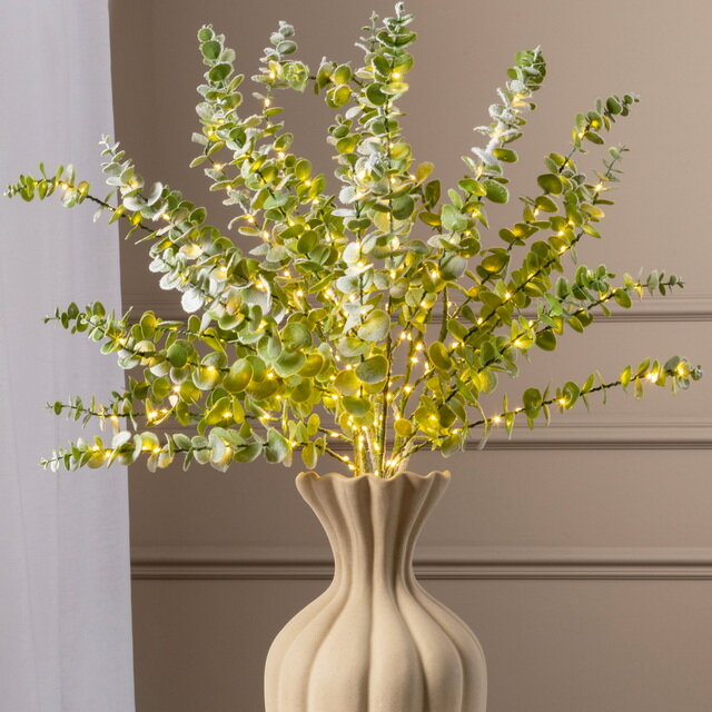 Светящаяся ветка Эвкалипт Майсана 90 см, 50 теплых белых LED ламп, таймер, на батарейках, IP44, Edelman, 1171397