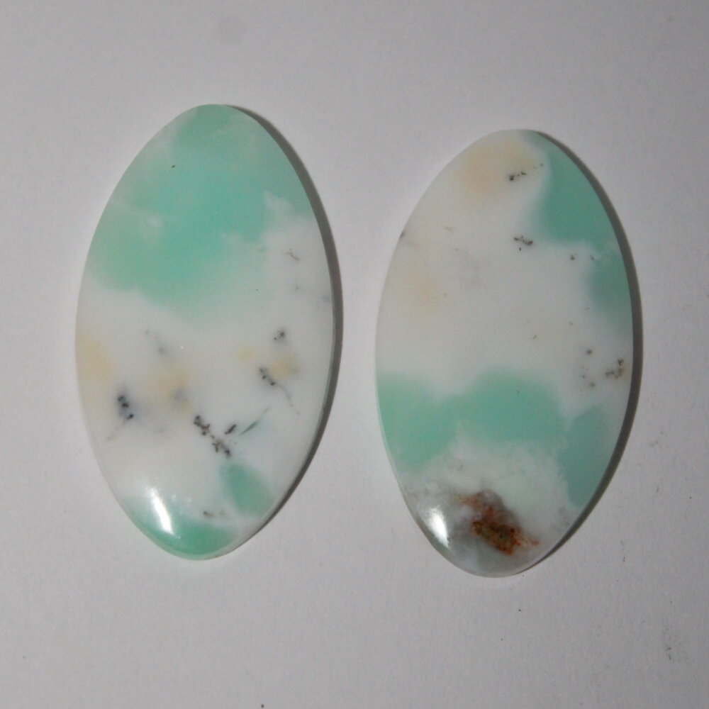 Хризоопал, хризопраз пара кабошонов, 36х20х3 мм, "True Stones"