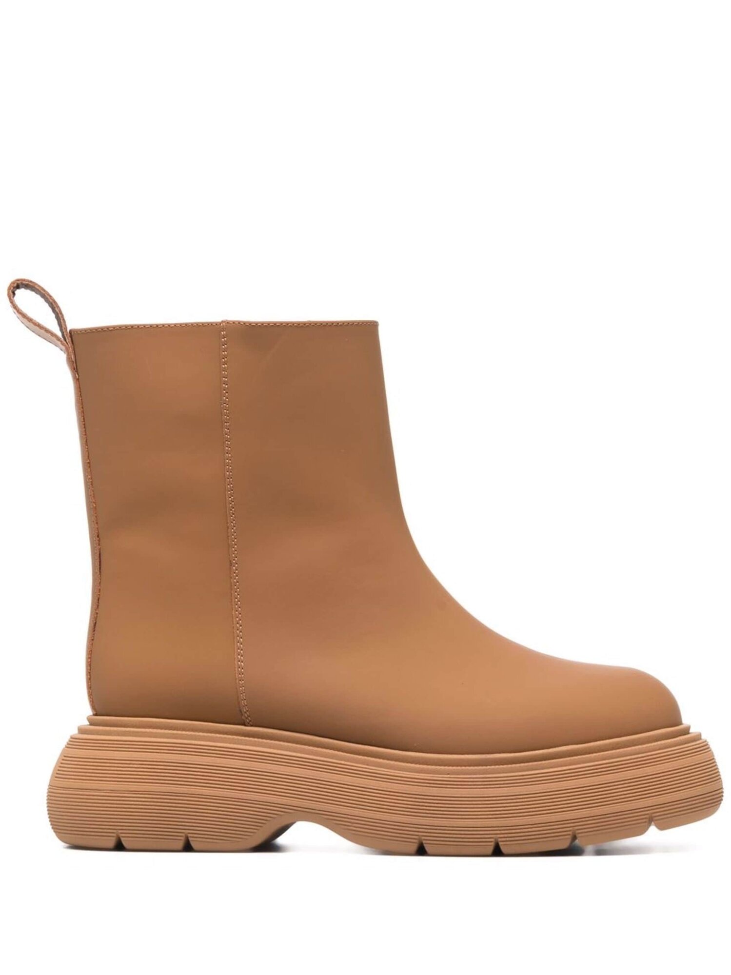 Ботинки Ботинки на массивной подошве