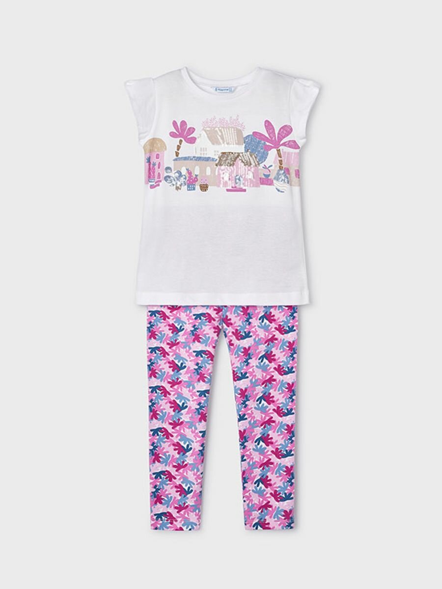 Комплект одежды