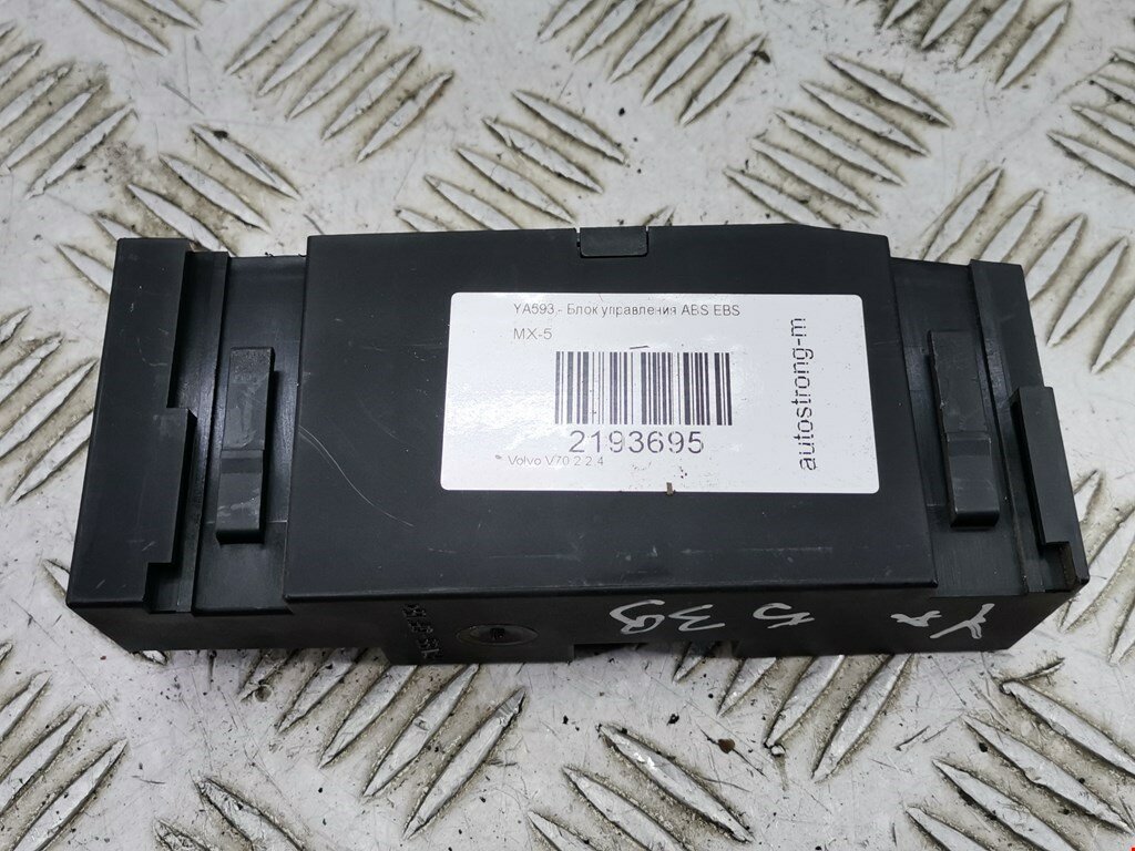 Блок управления системы стабилизации при торможении ускорении (ASD ETS ASR ESP ESC BAS и прочие) Volvo V70 2 8691998 арт. 2193695