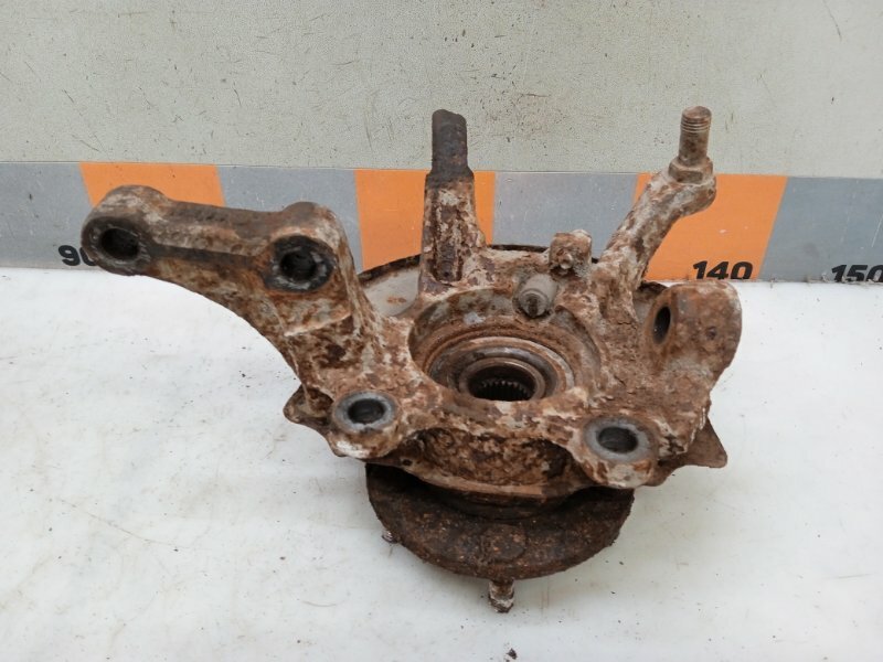 Б/У в сборе со ступицей, ступица, Ниссан Максима А33 Кулак поворотный Nissan Maxima 2001 A33 Перед. Прав. 296354 NISSAN арт. ...