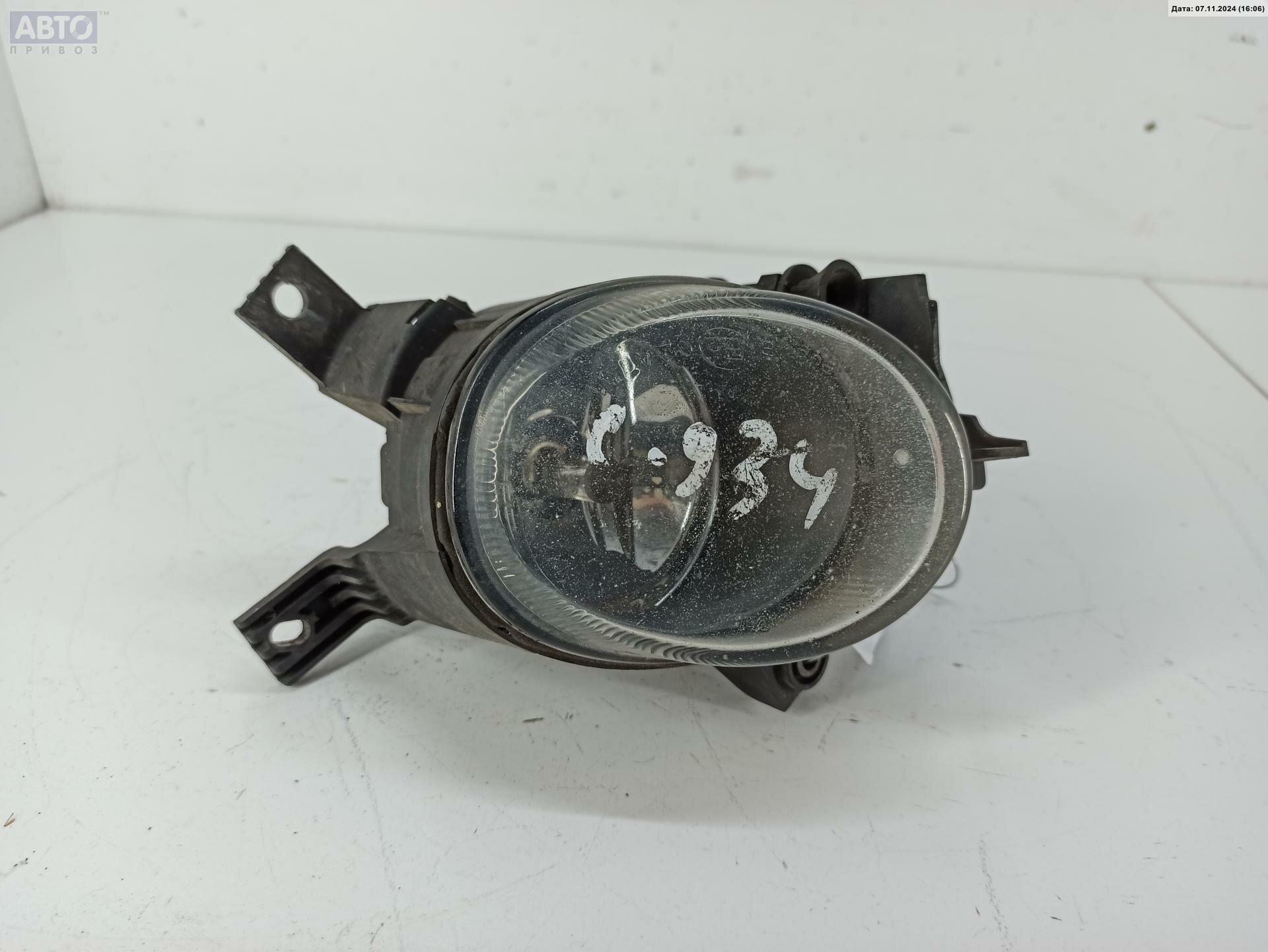 Фара противотуманная левая Audi A4 B7 (2004-2008)