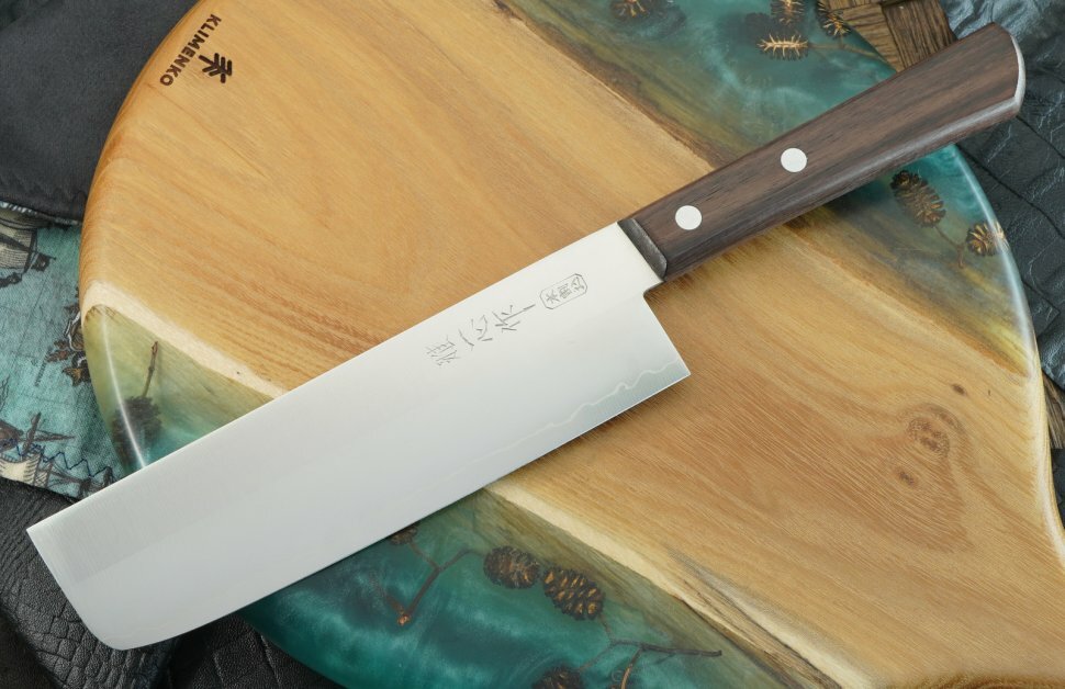 Универсальный кухонный нож Kanetsugu Special Nakiri 165 мм