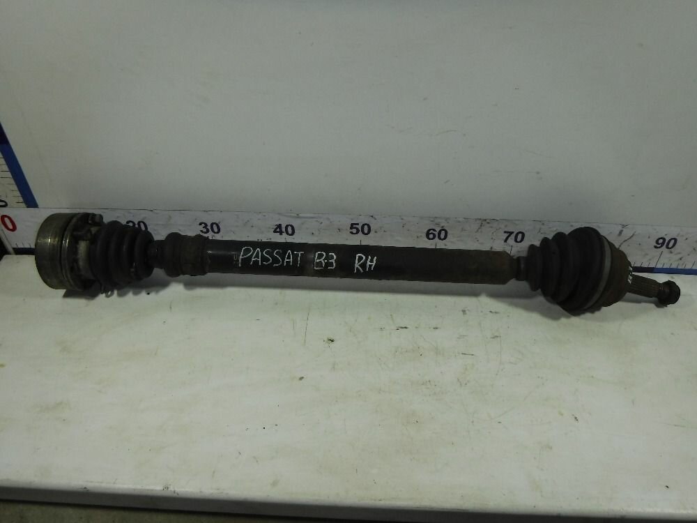 Полуось передняя правая VW Passat B3