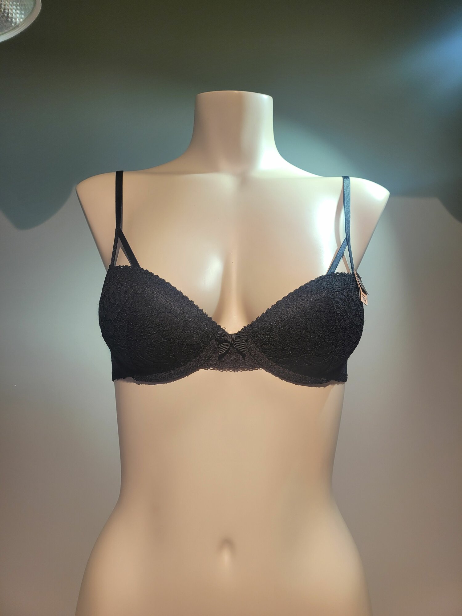 Бюстгальтер-невидимка