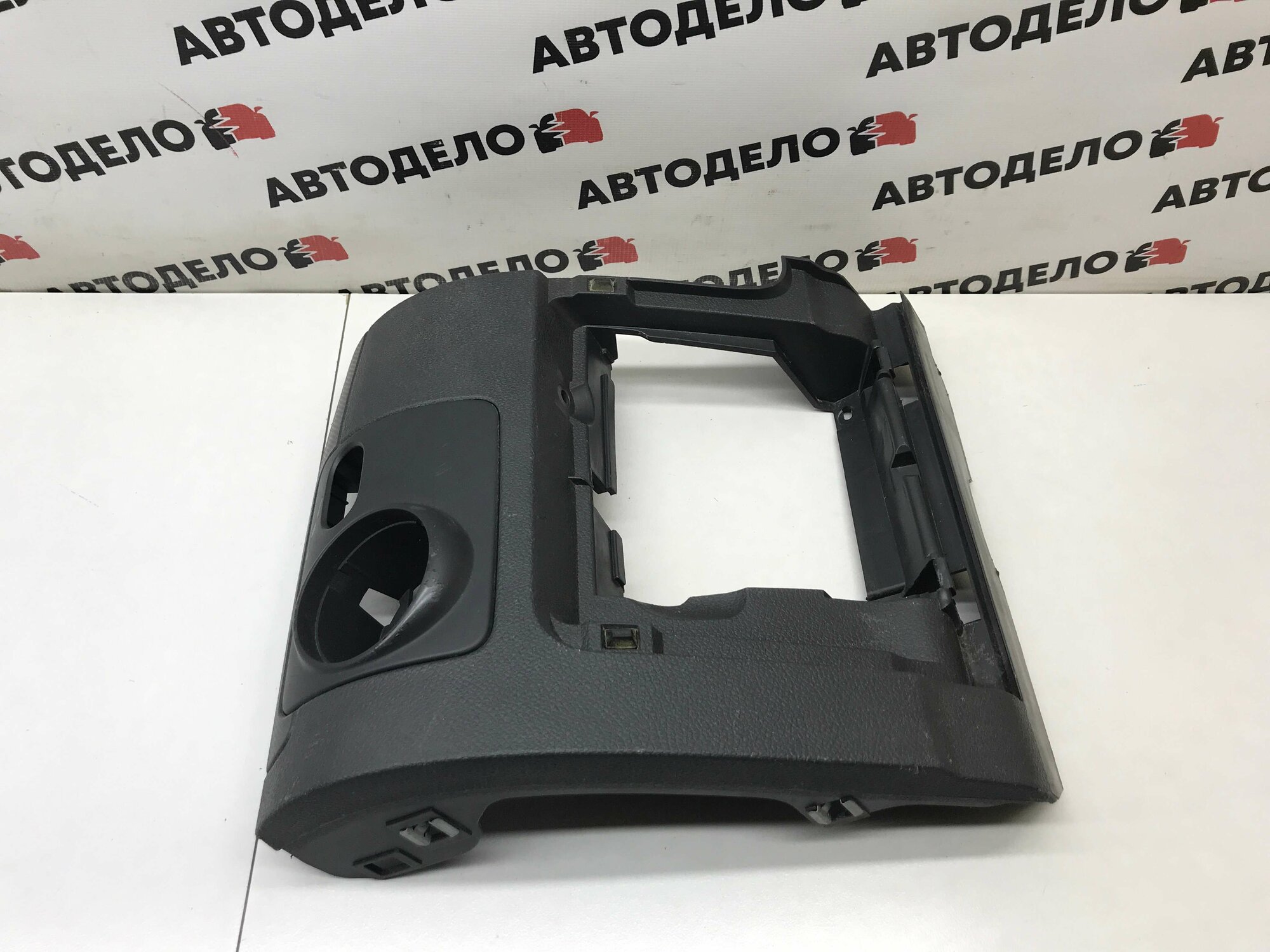 Накладка торпедо Volkswagen Golf MK5 2006 г. в