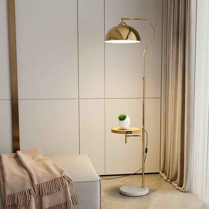 Напольный светильник