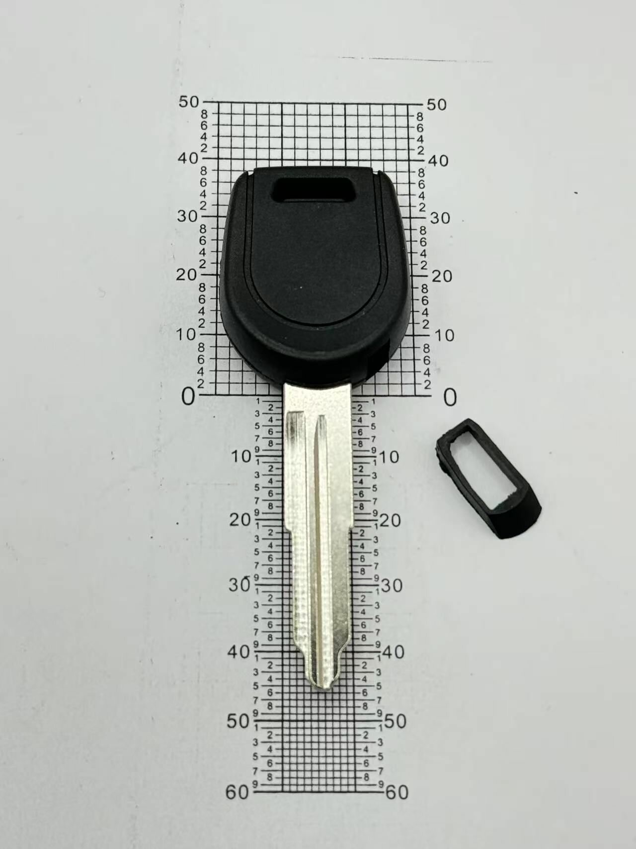 Корпус MITSUBISHI S01 правый с местом под чип 2шт