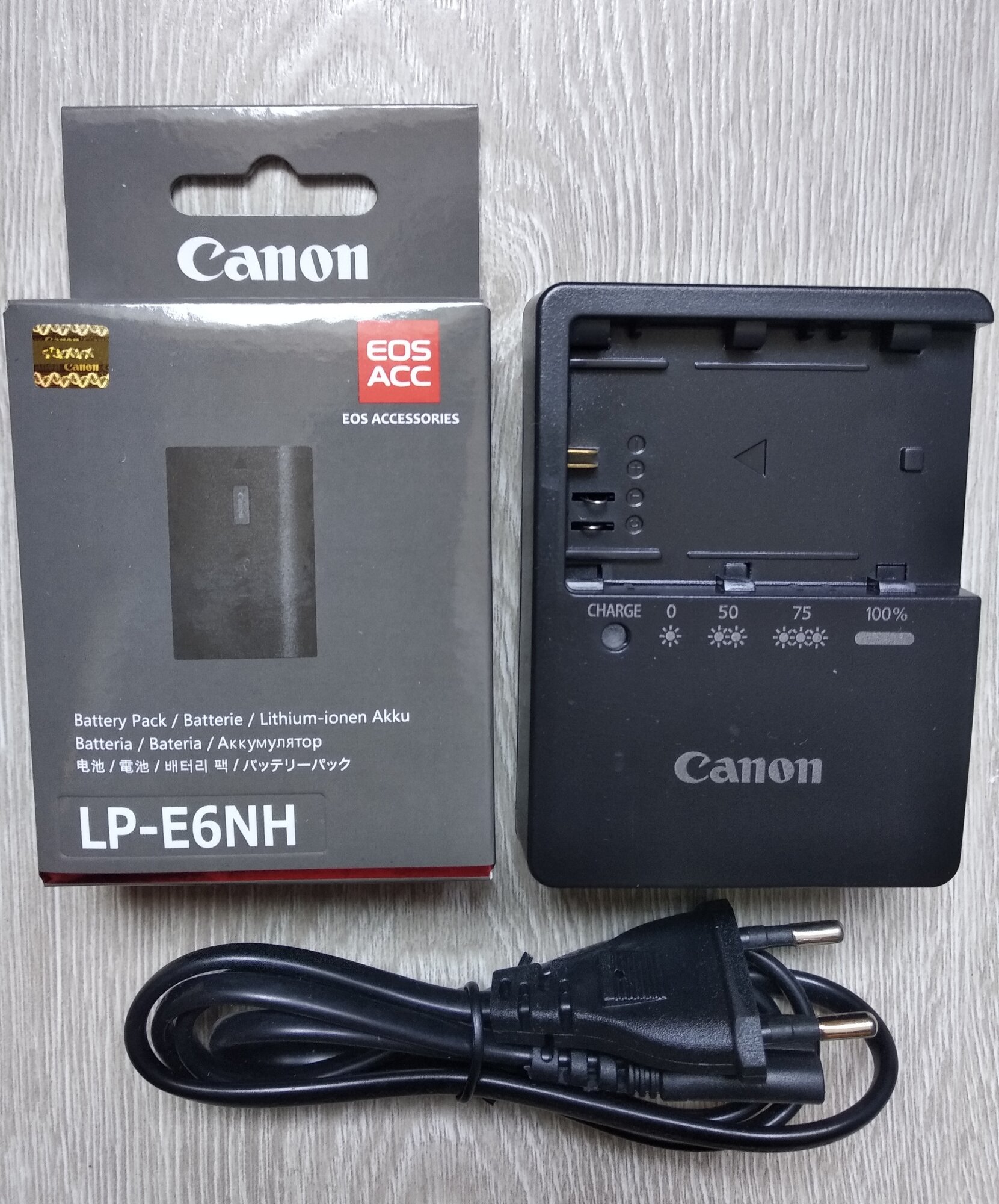 Аккумулятор LP-E6NH+зарядка LC-E6