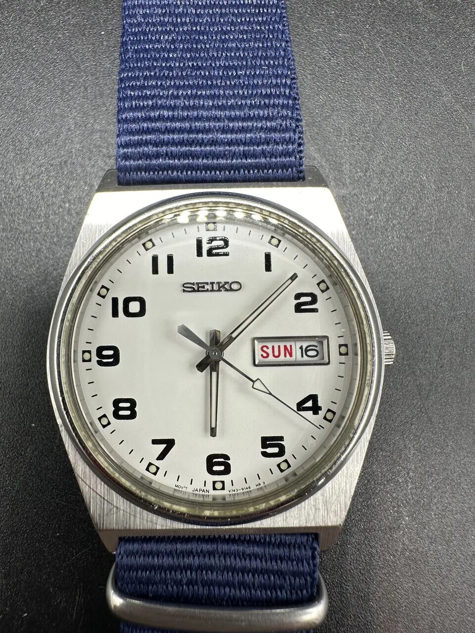 Наручные часы