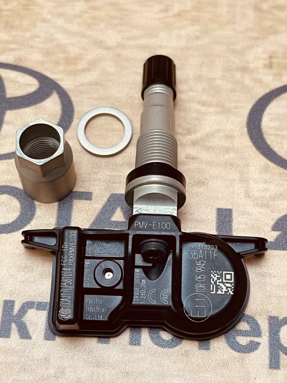 42607-02090 Датчик давления в шинах Toyota Lexus New PMV-E100