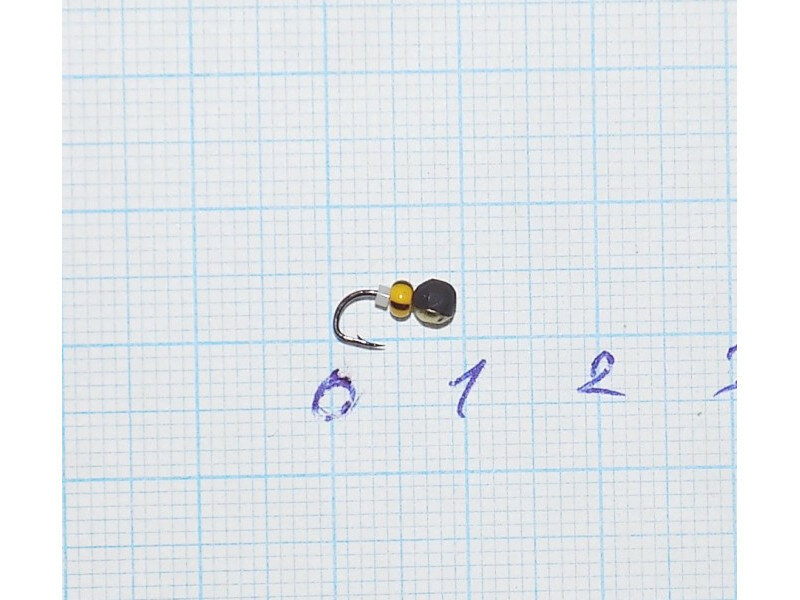 Мормышки вольфрамовые Дробинка с коронкой + бисер желтый, d 3,0 мм, вес 0,35 гр, черный с золотом (5шт)