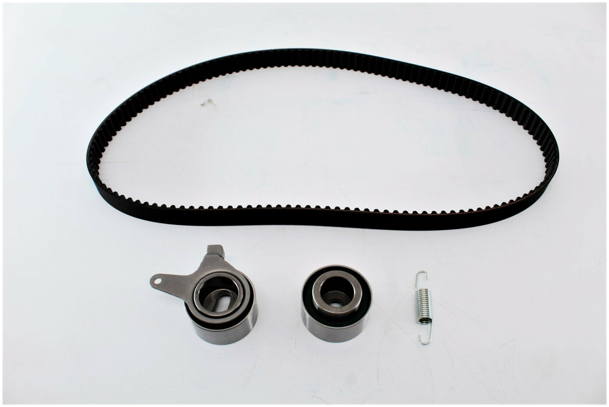 Комплект ГРМ Dayco KIA Rio / Shuma / Spectra 1.5 / 1.6 DOHC / КИА Рио / Шума / Спектра / KKBK-137STS22
