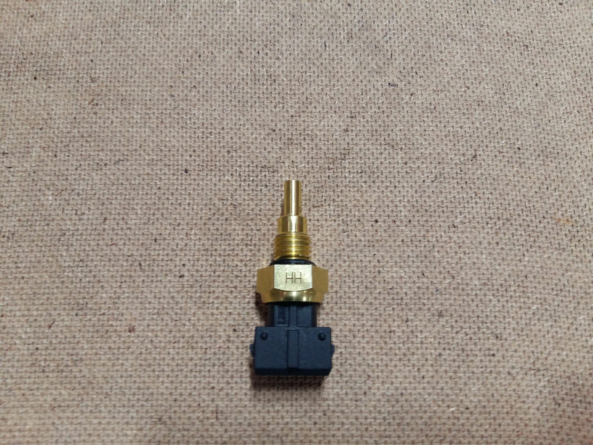 Датчик температуры охлаждающей жидкости X7, MK, MK Cross (1086001163)