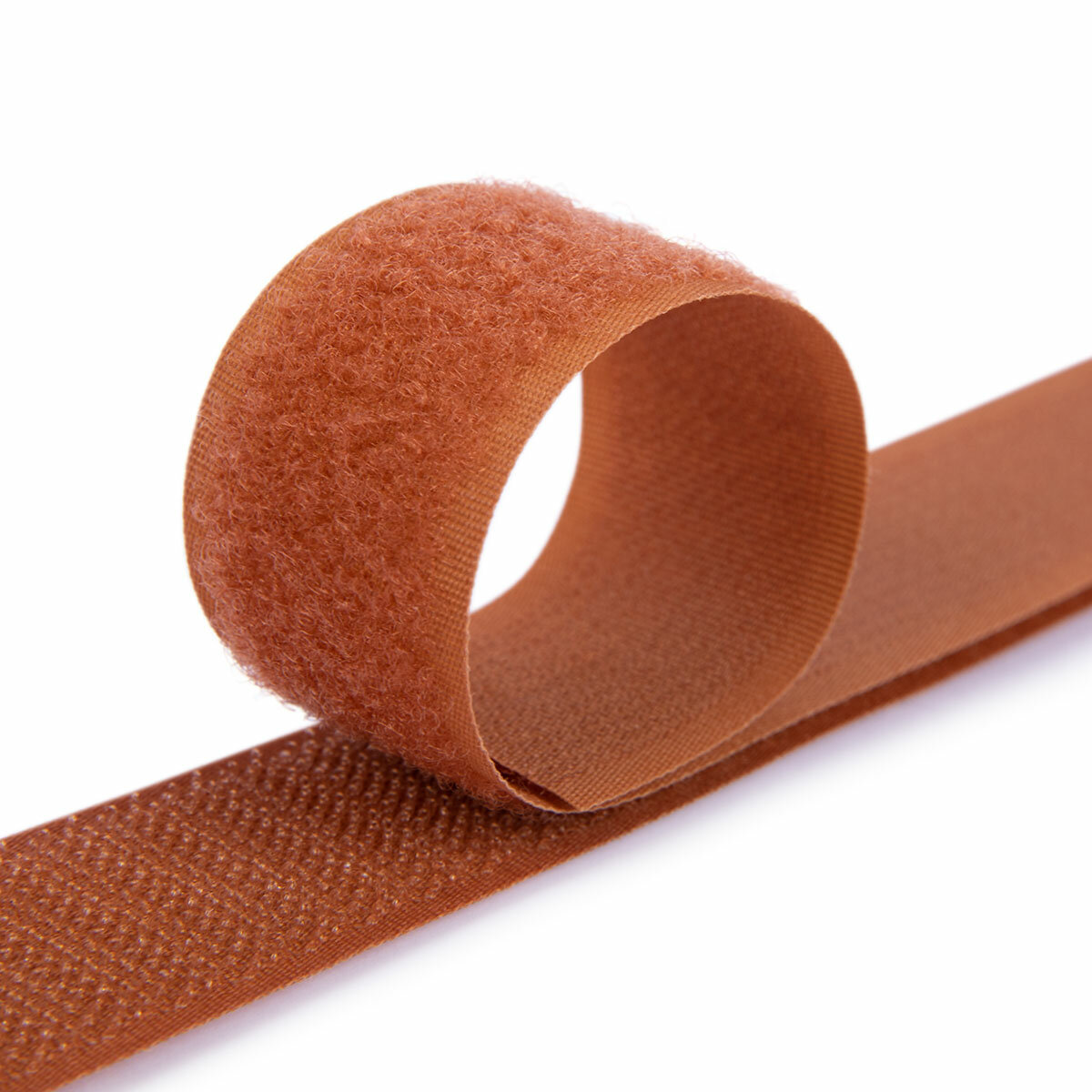 Липучка лента "Gamma" 25 мм LG-25 цв. 25 м №044 коричневый