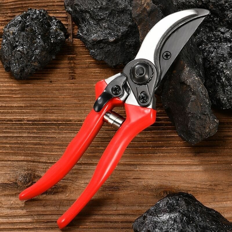 SAMURAI, Япония. Секатор садовый KS-4 с хромированными лезвиями