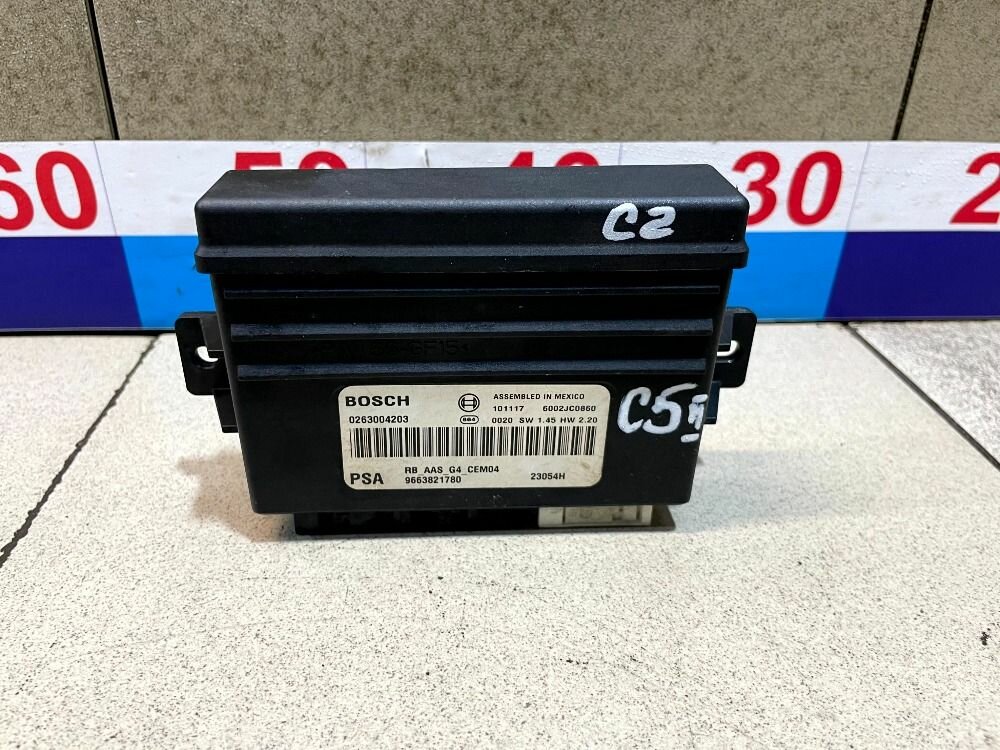 Блок управления парктроником Citroen C5 9663821780