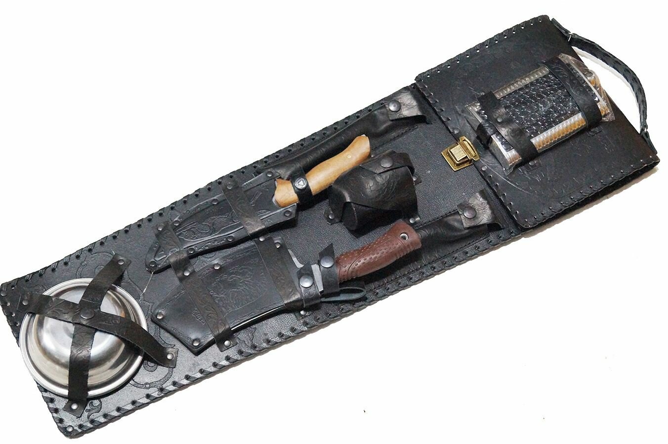 Набор шампуров в кожаном чехле