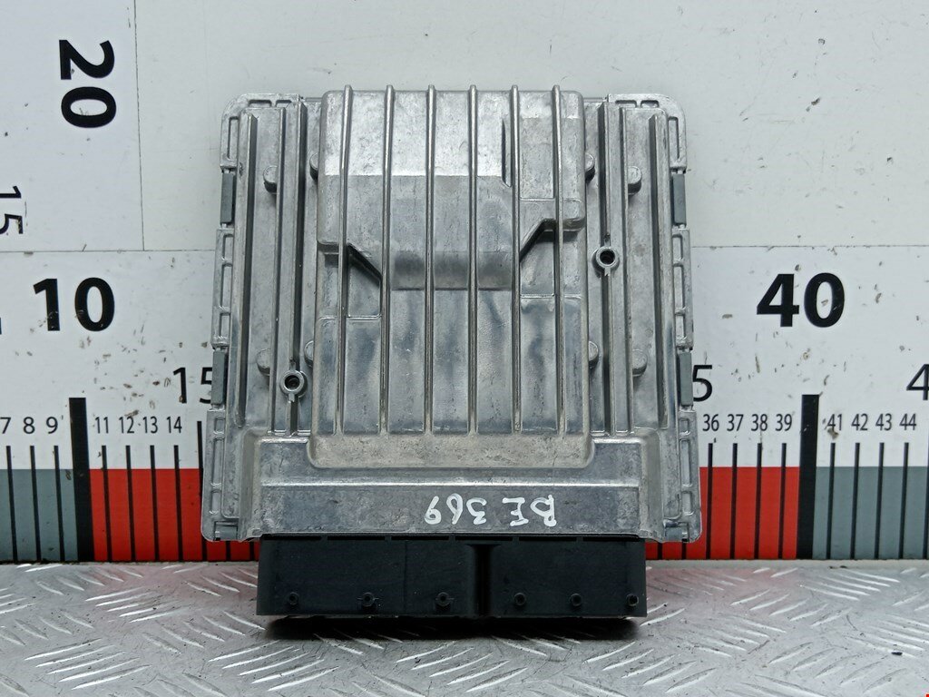 Блок управления двигателем BMW 5-Series (E60/E61) 12147599881 арт. 1864459