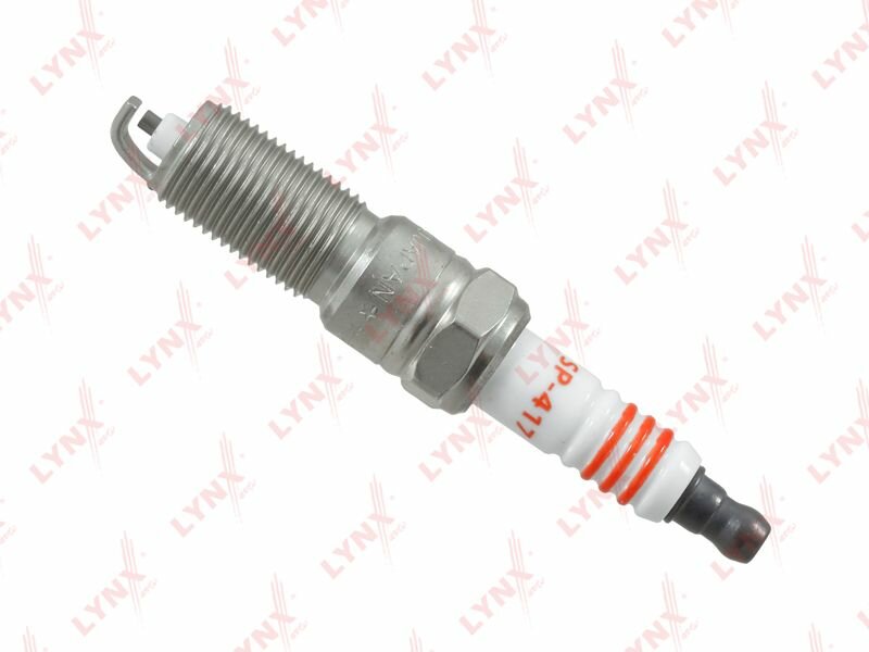 Свеча зажигания 4SCJR11 Nickel CHRYSLER 300C 5.7 04-10 PT Cruiser 2.0-2.4 00-10 LYNXauto SP-417