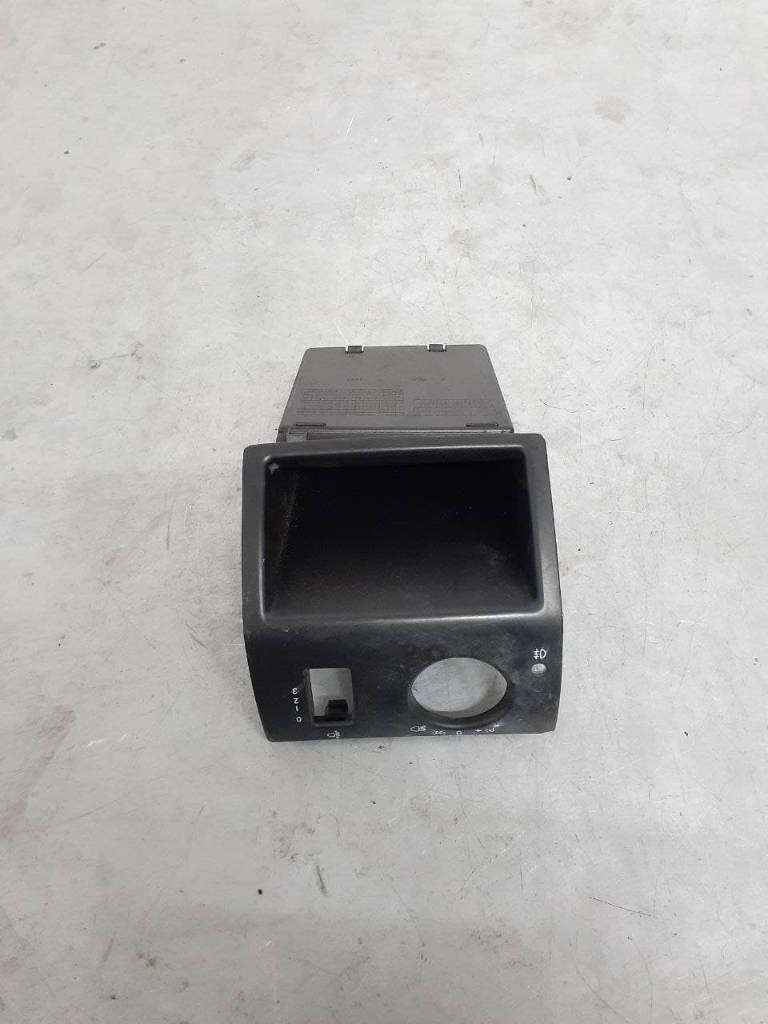 Бардачок Mercedes-Benz A W169 2004 A1696800665