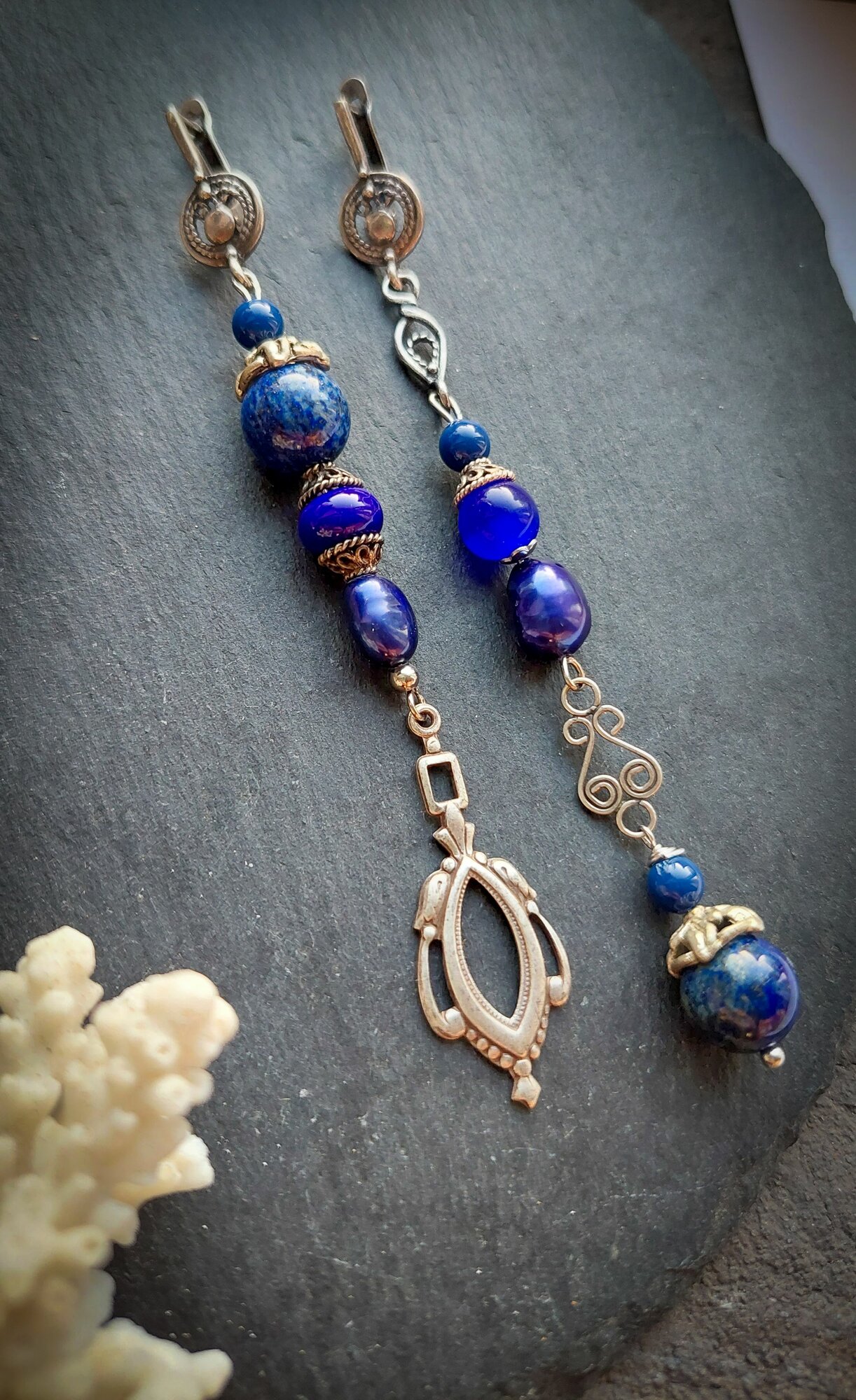 Серьги, жемчуг культивированный, лазурит, кошачий глаз синтетический