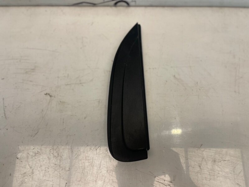 Б/У уголок крыла Kia Rio 2012 QB G4FC Задн. Прав. востановленно крепление,видно на фото 43642 Hyundai-KIA арт. 878204Y000