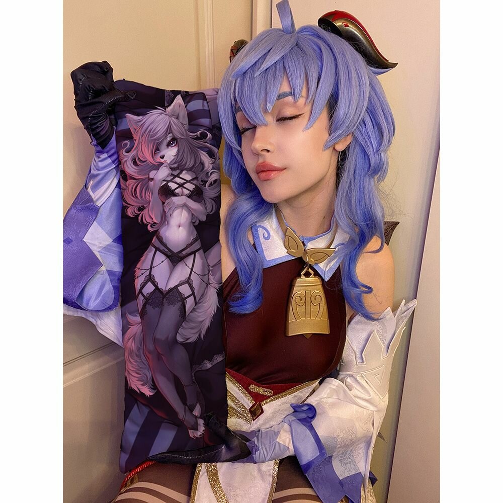 Мини дакимакура фурри Серебристая волчица 60х20 см