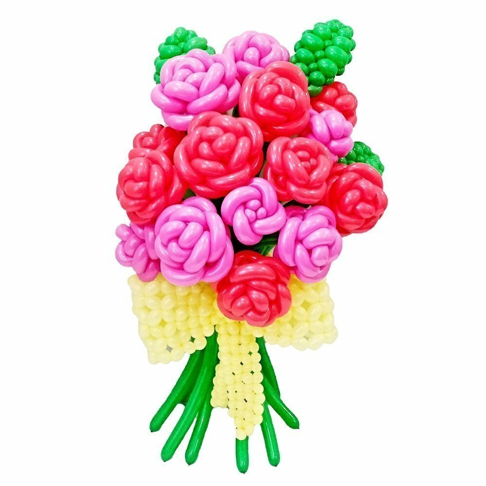 Шикарный букет из роз, перевязанный бантом