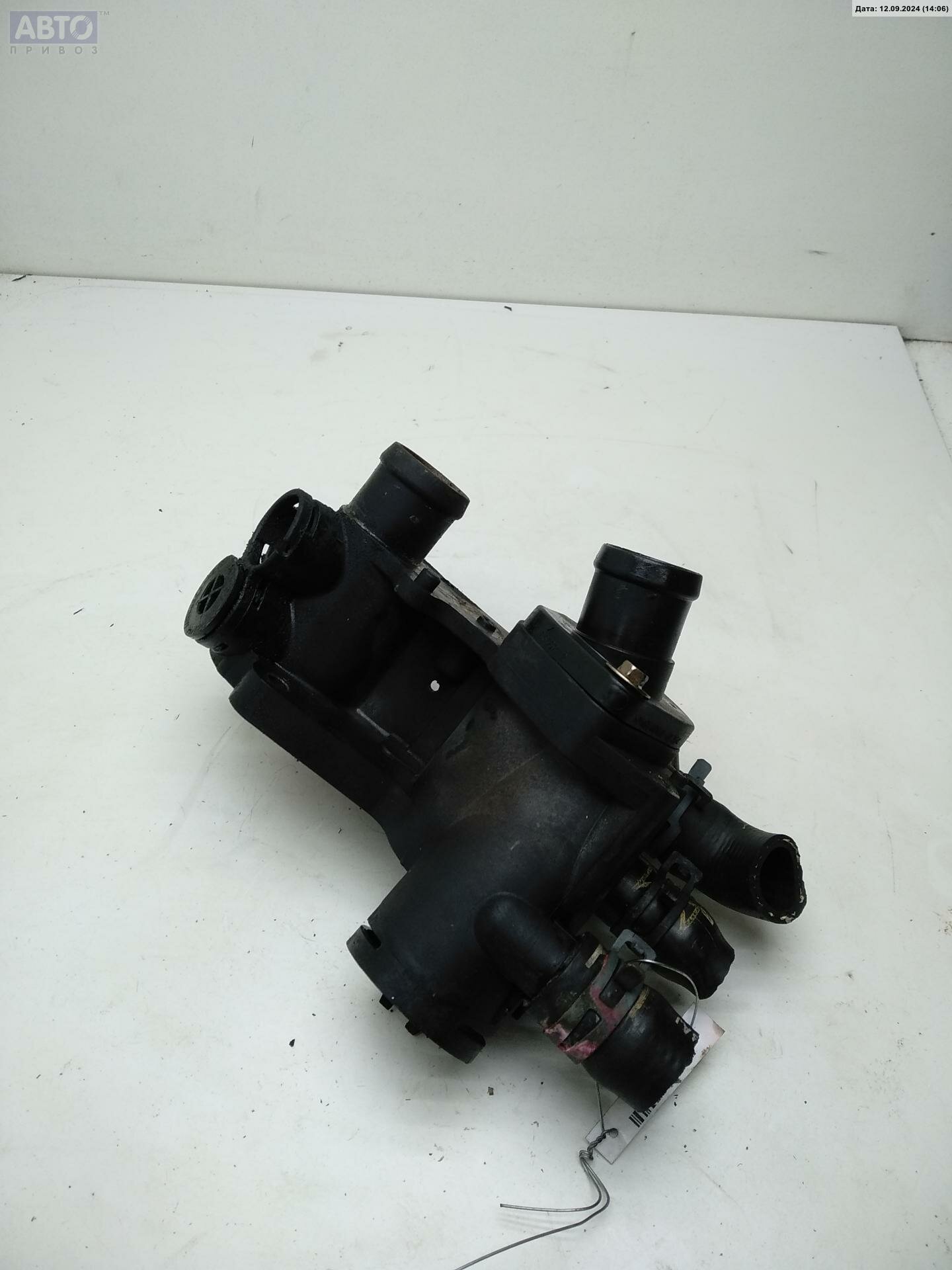 Корпус термостата Volkswagen Golf-4