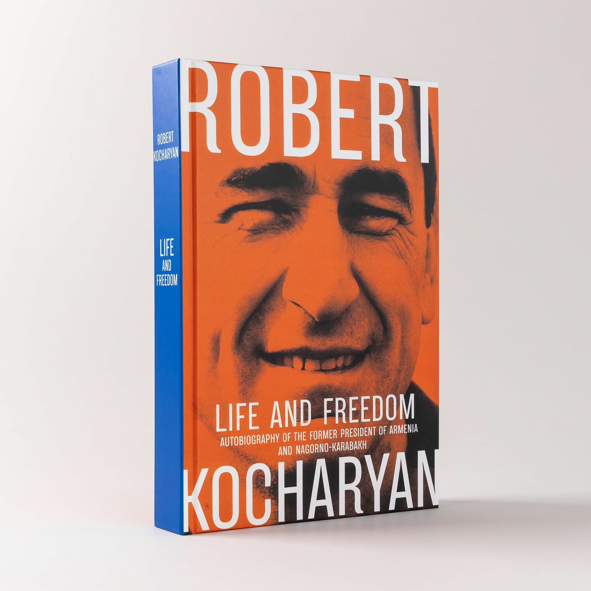 Книга "Книга "Life and Freedom" / Издательство: Альпина Паблишер | Кочарян Роберт