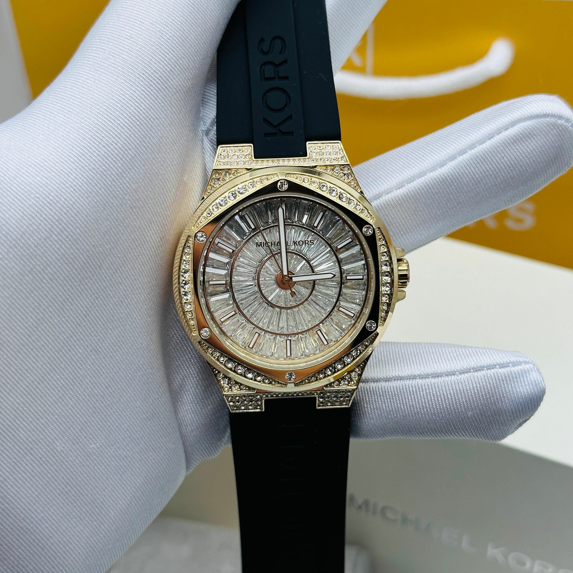 Наручные часы