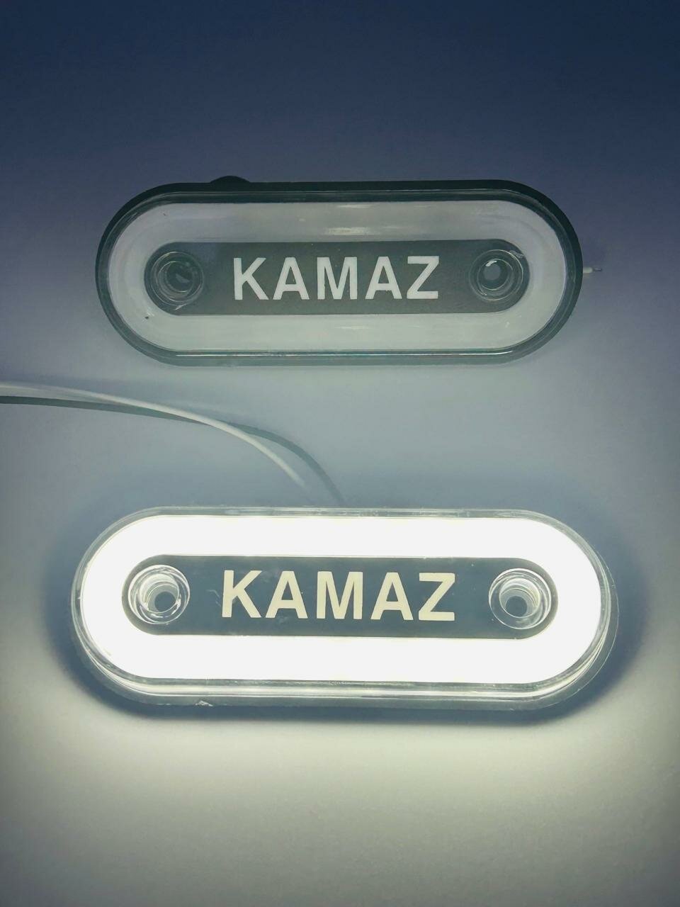 Указатель габаритов Kamaz 12-24V Белые 2 шт