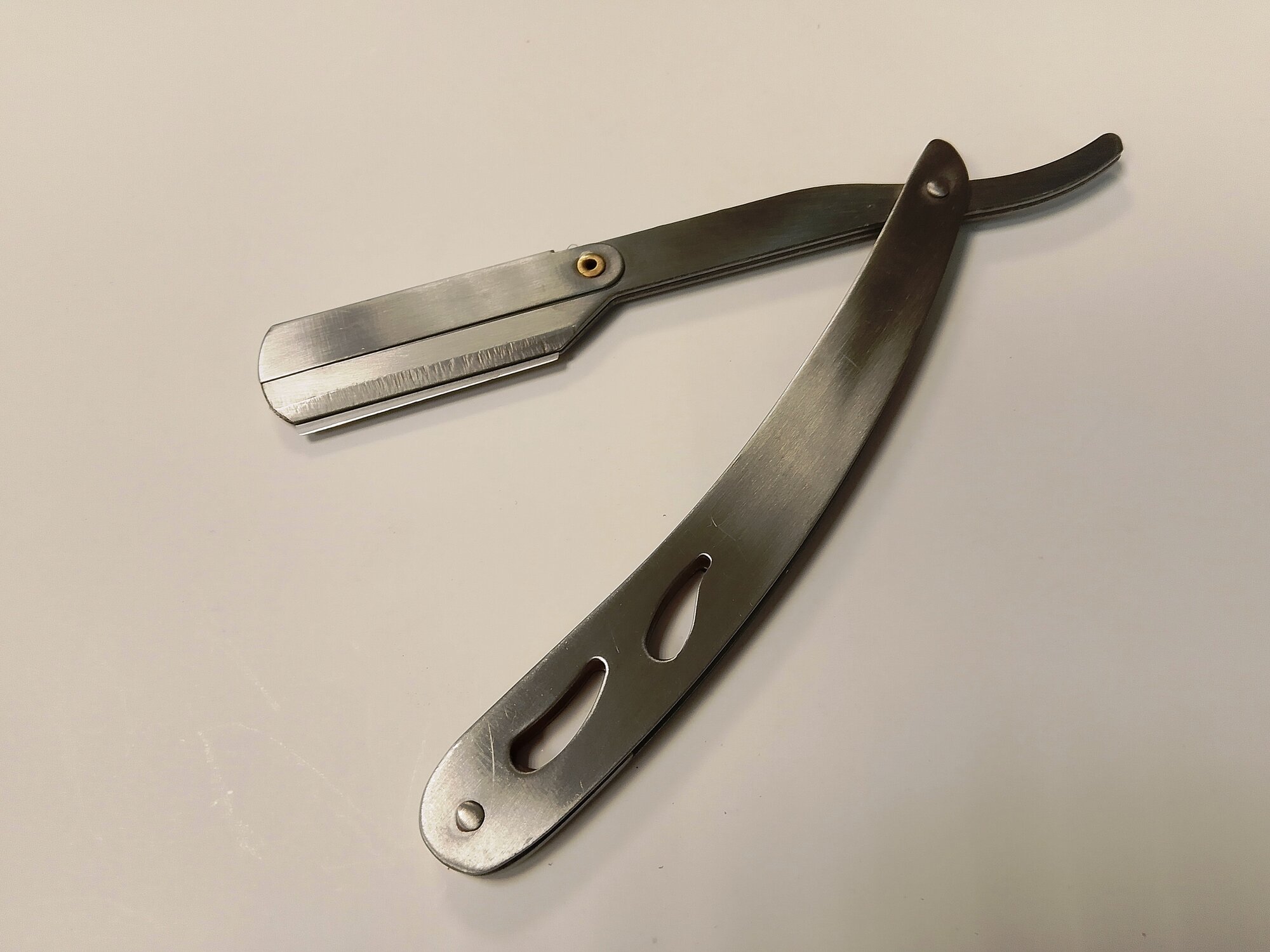 Бритва опасная (шаветка) профессиональная, в чехле, с комплектом лезвий (10шт)