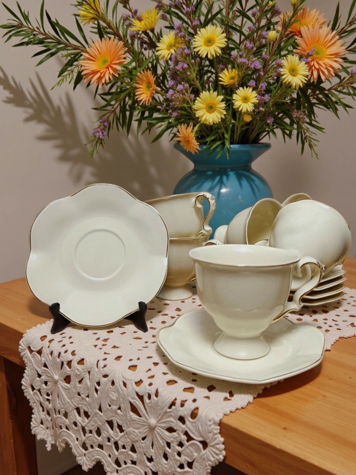 Чайный сервиз "Мираж" с кружкой 220 мл из 12 предметов