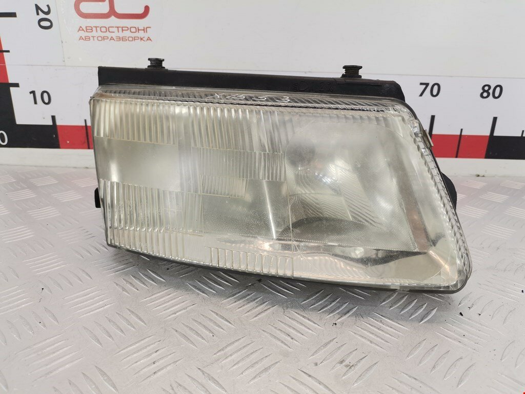 Фара правая Volkswagen Passat 5 3B0941018R арт. 1377329