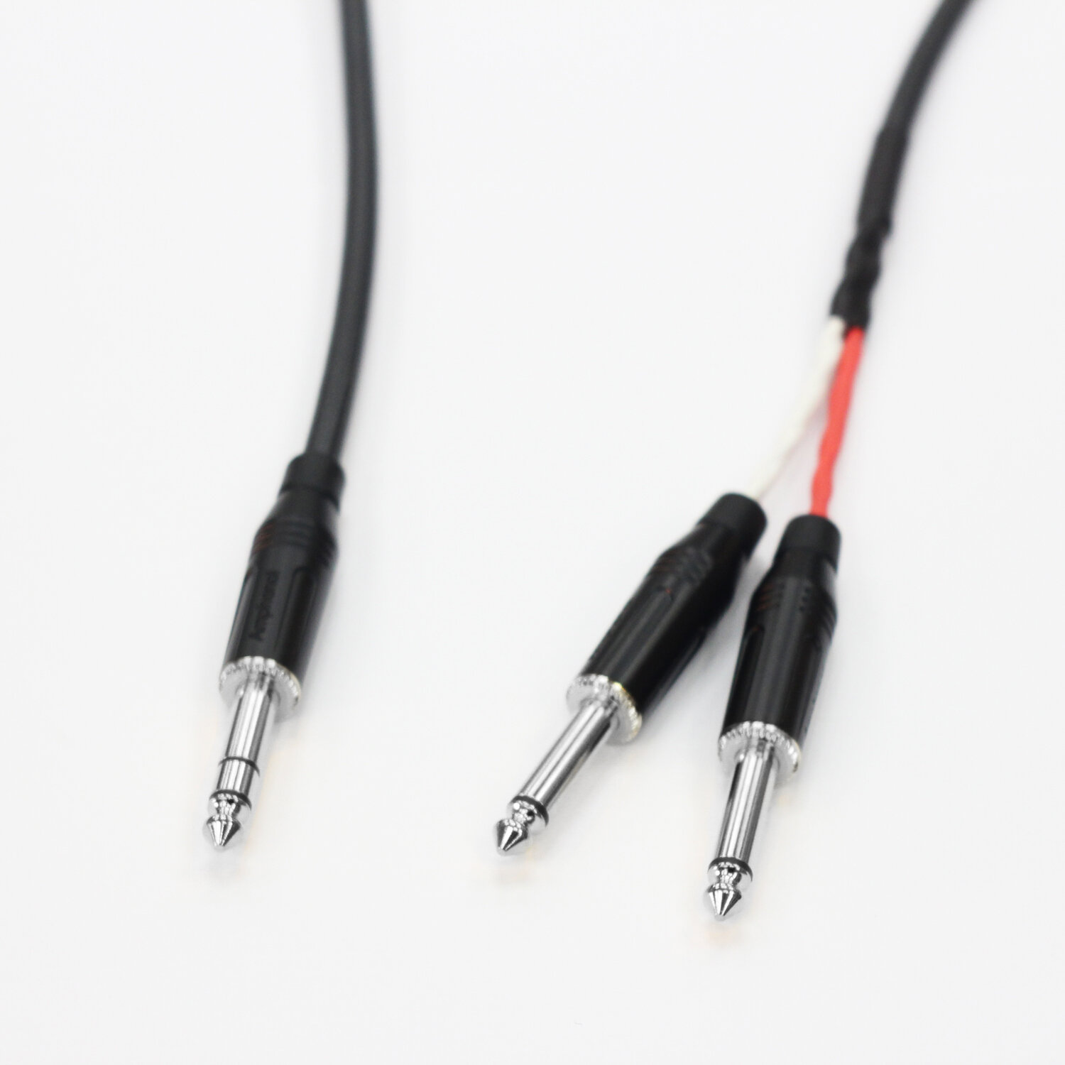 5m Jack 6.3 mm jack TRS - 2 Jack 6.3 mm mono Amphenol Pro Performance - профессиональный инсертный аудио кабель, длина 5м Кабели двойные тип Y