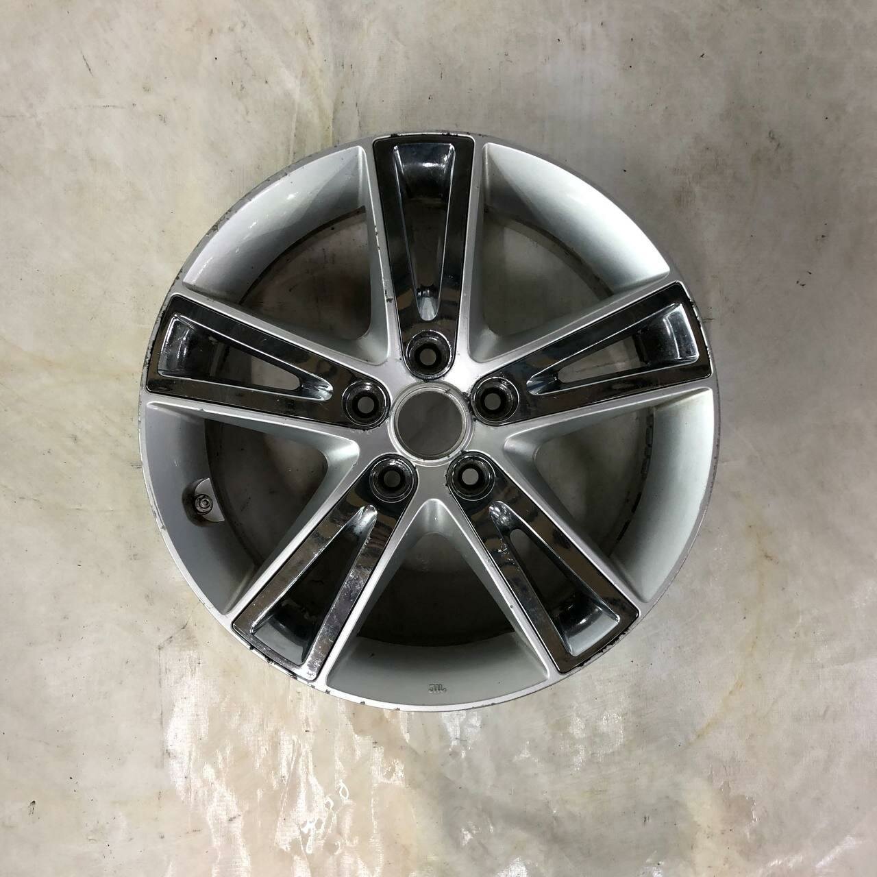 Колесные диски Hyundai 17x7 PCD 5x114.3 D67.1 ET56 (оригинал)