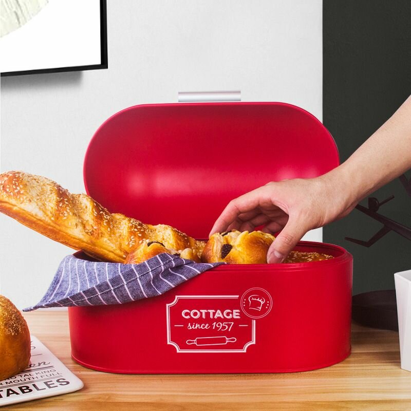 Розовая хлебница