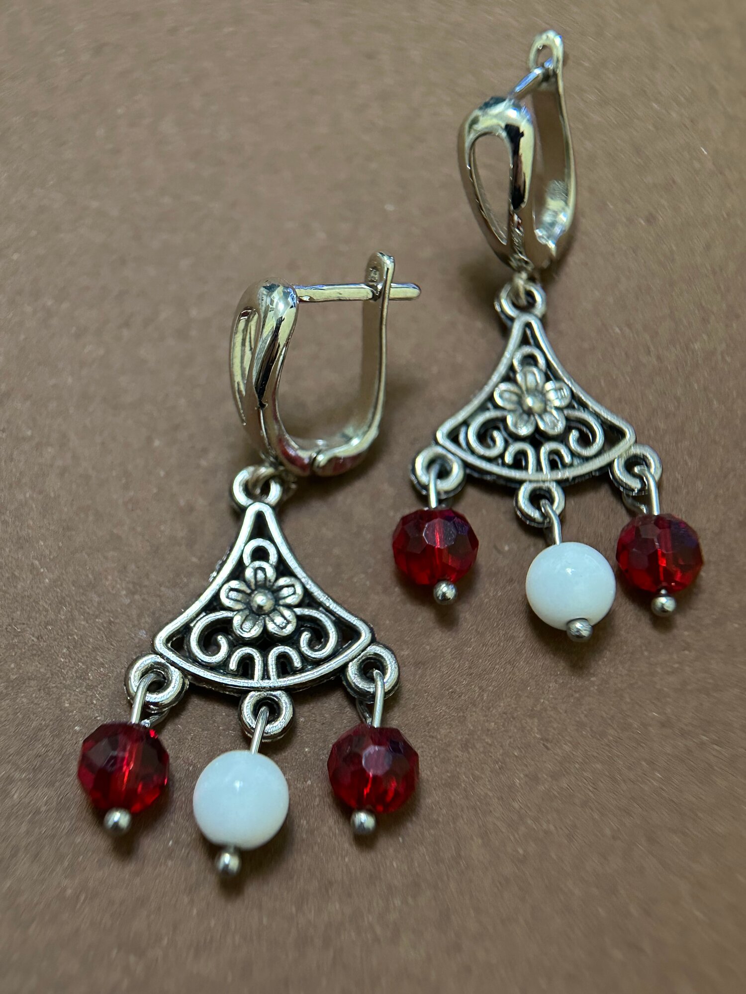 Серьги с подвесками, агат