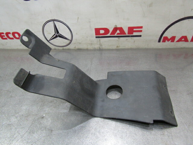 Накладка рулевой колонки нижняя Volvo FH, FM