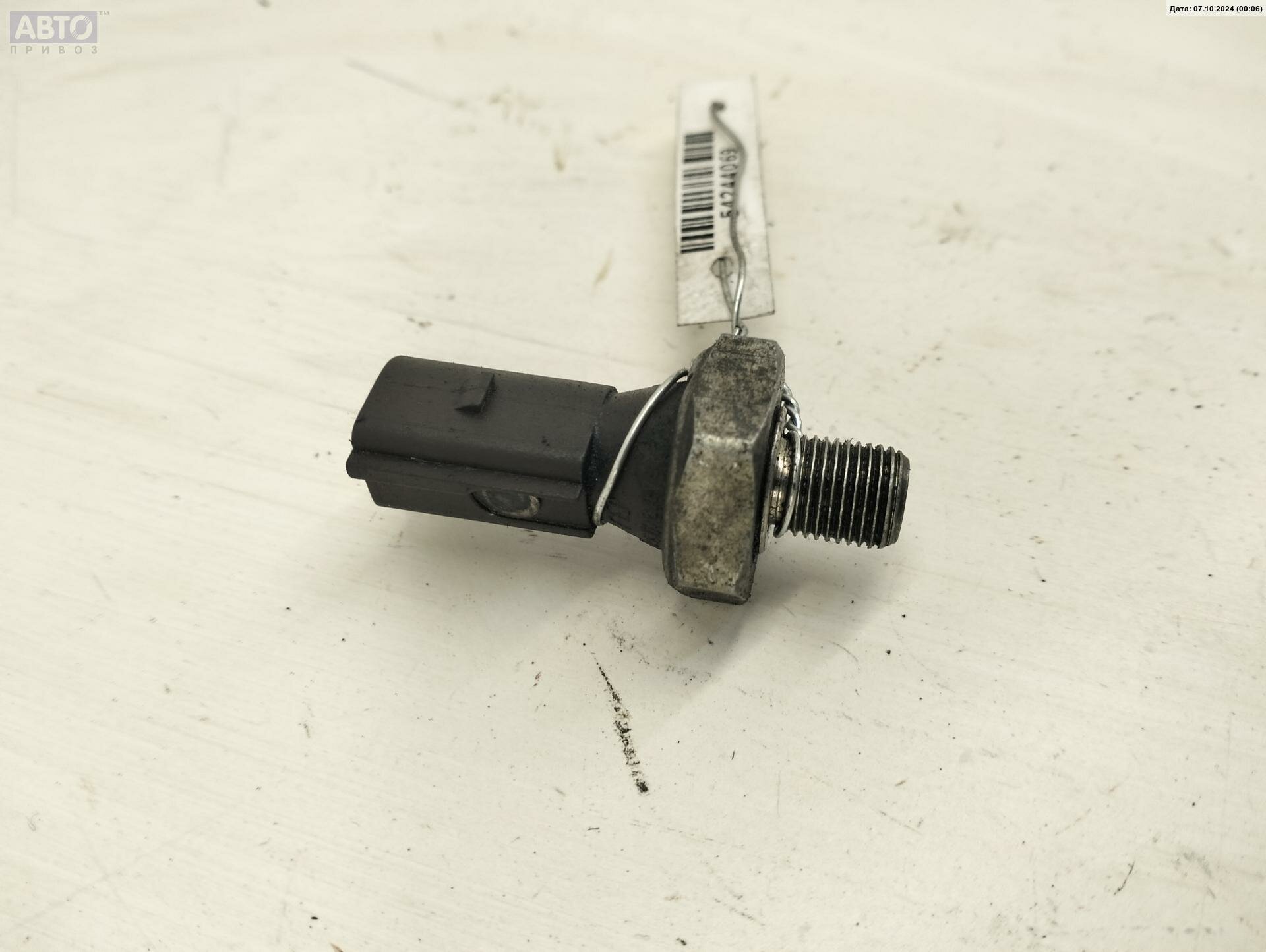 Датчик уровня масла Volkswagen Passat B5+ (GP)