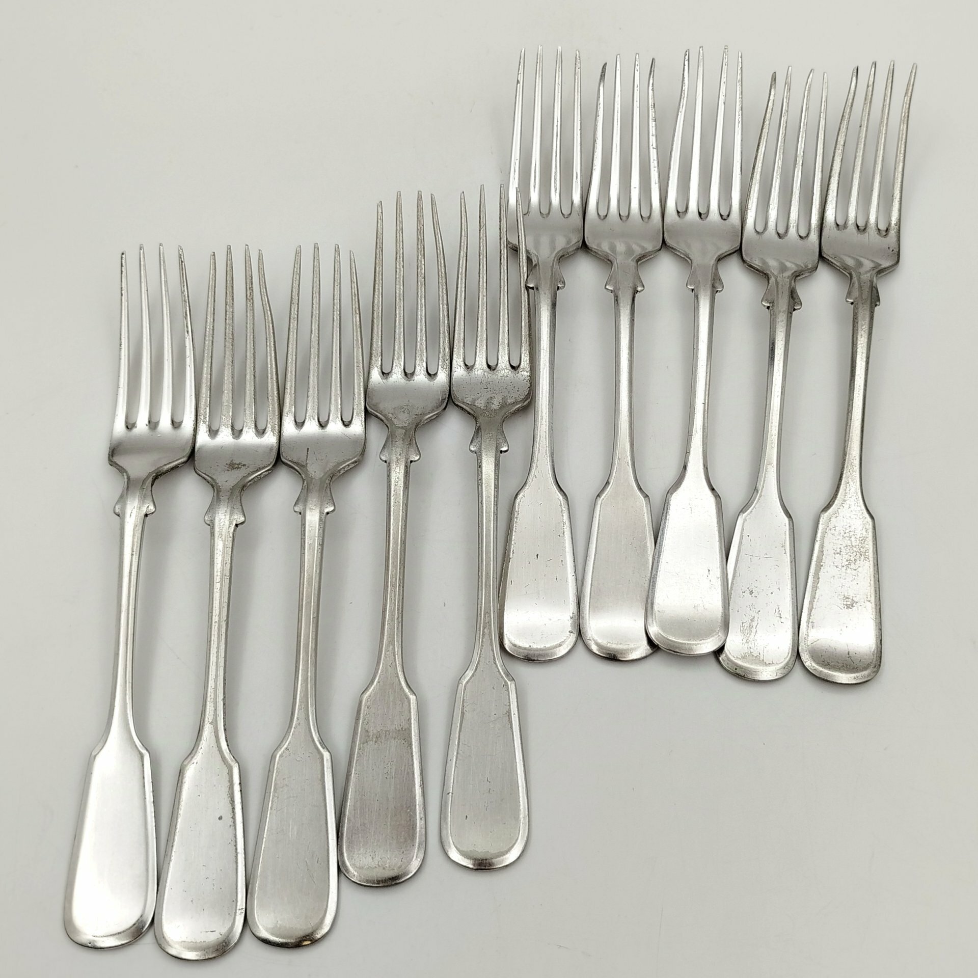 Набор из десяти вилок, клеймо "ВМ", металл, серебрение, Европа, 1900-1930 гг.