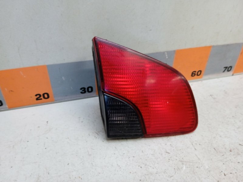 Б/У внутренний, универсал, оригинал, Пежо 406 Фонарь задний левый Peugeot 406 2000 8E/F 253476 Peugeot-Citroen арт. 6350H6