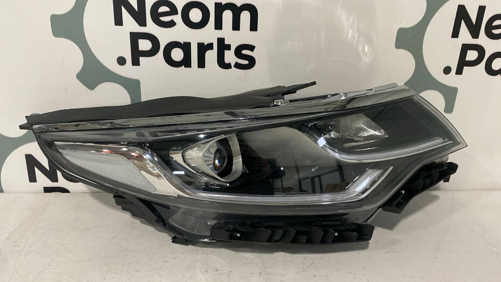 Фара правая Kia Optima 4 JF 18-20