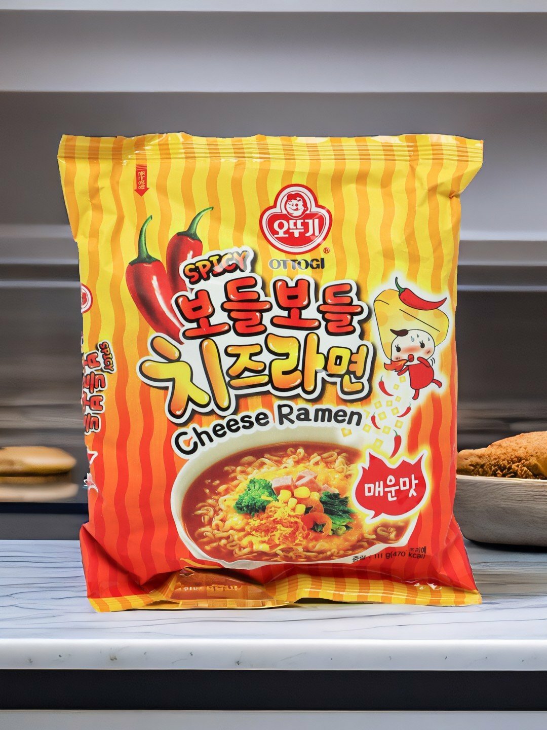 Лапша быстрого приготовления Оттоги рамён со вкусом сыра Spicy 111 г, Южная Корея