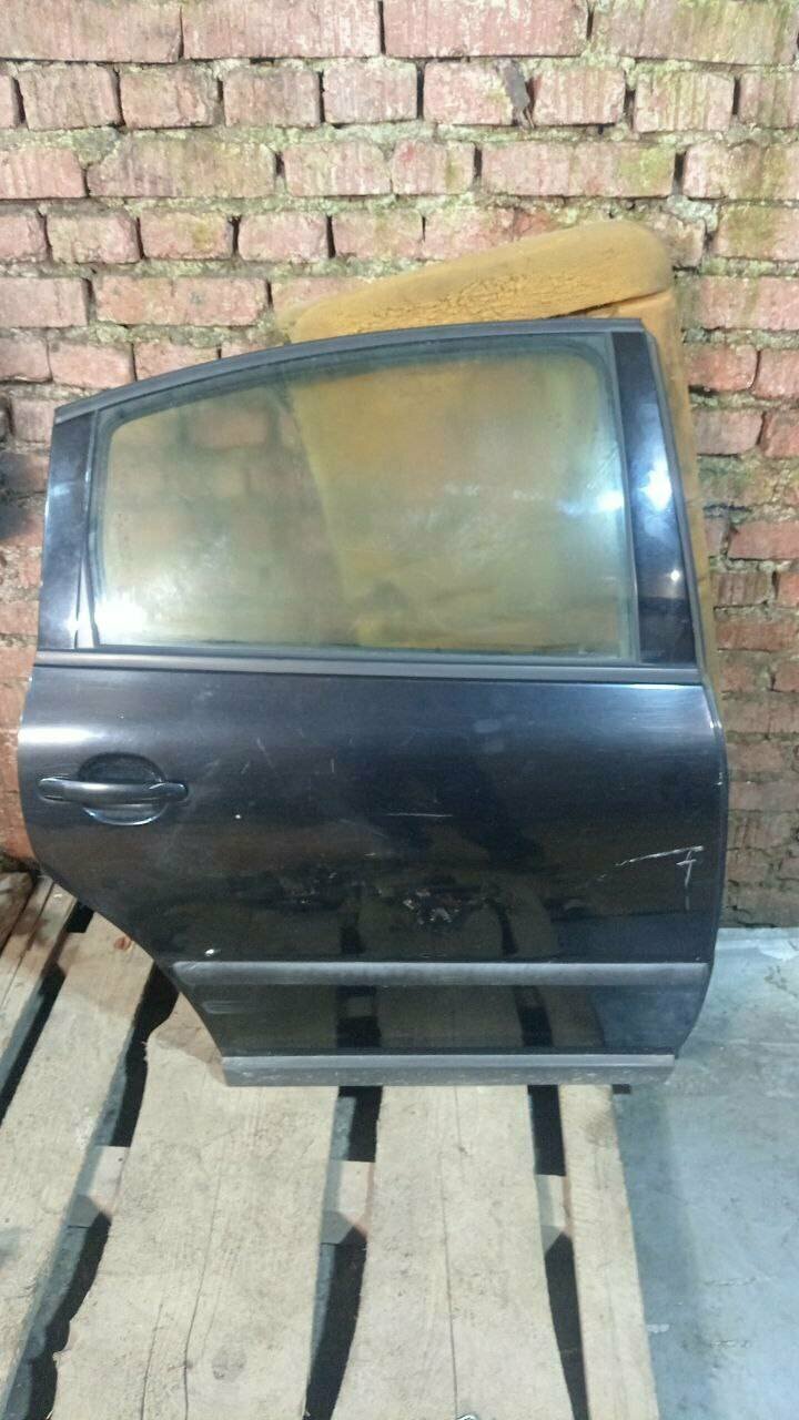 Дверь задняя правая Volkswagen Passat B5 рест. 2003